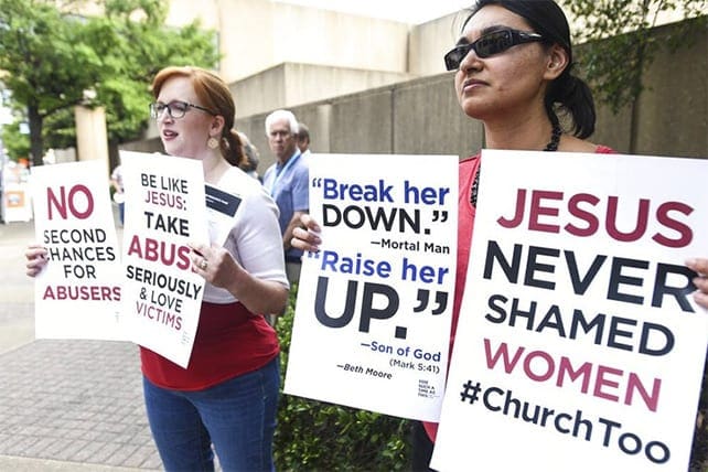 White Gen X and Millennial Evangelicals Are Losing Faith in the ...