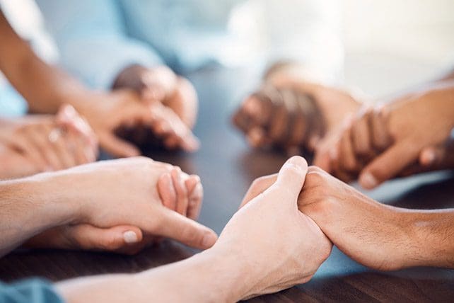 5 Practices That Help Turn a Prayer Moments to a Prayer Movement